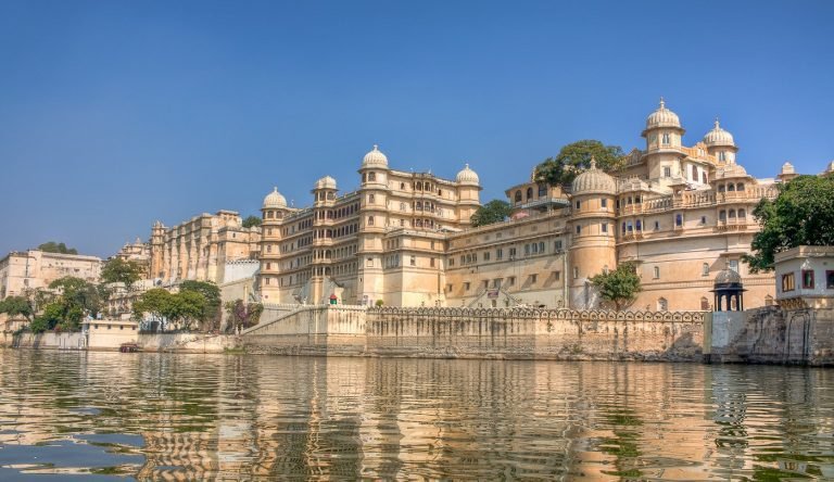 Top 10 Places to Visit in Udaipur Tourist Places & Top Attractions